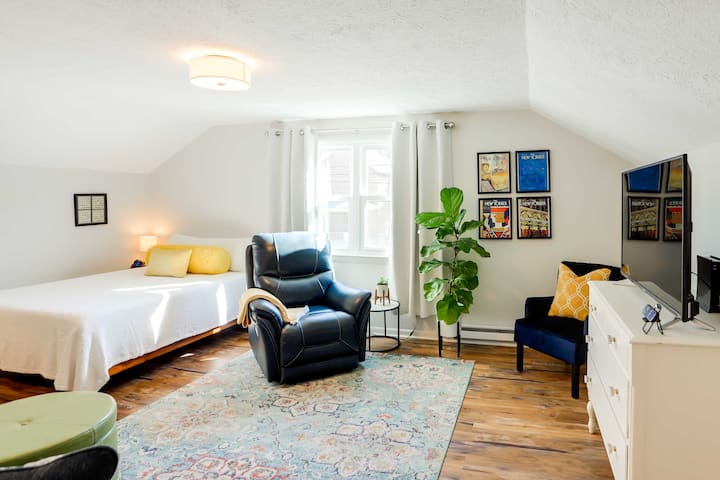 Cozy Norwalk Apt: Near Cedar Point & Kalahari! - Norwalk, OH