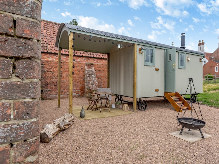 Longwool Lookout - Horncastle