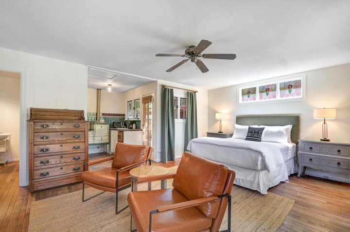 *New* Oak Hill Studio In Heart Of Sonoma - Sonoma, CA