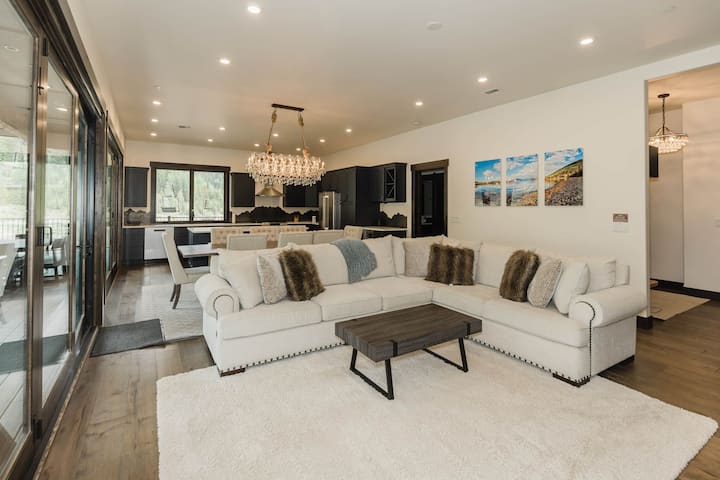 Whitefish Mountain Slopeside 3bed3.5 Bath Sleeps 6 - Whitefish, MT