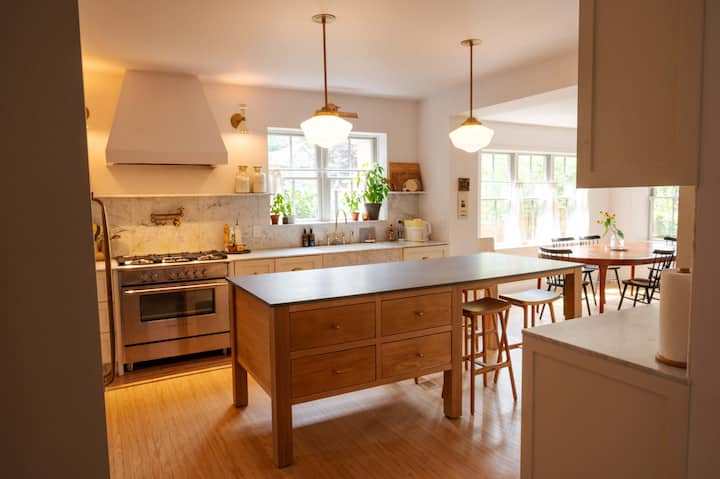 Warm 3br Family Home By Gage Park - 해밀턴