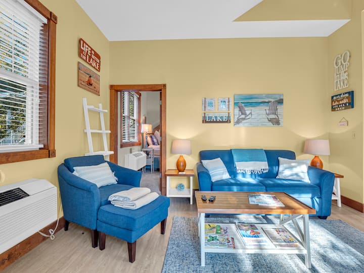 Waterfront Condo Elkhart Lake Wi - Elkhart Lake, WI