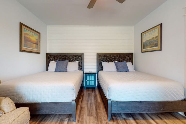 Ir7 Walk To Sandfest , Shared Pool, Board Walk - Port Aransas, TX