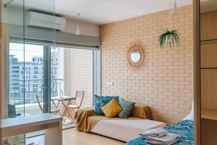 Dragon View Watch The Game - Rio Tinto