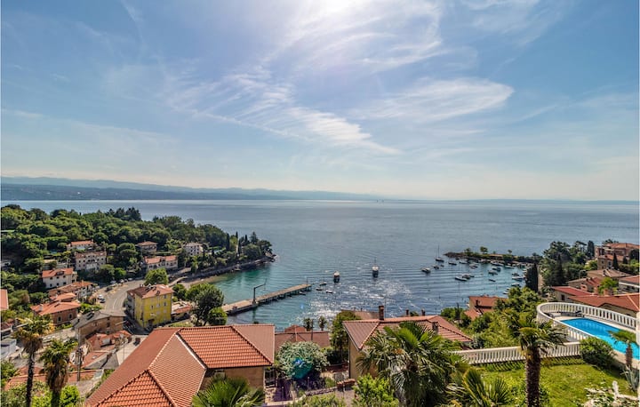 5 Bedroom Stunning Home In Ika - Lovran