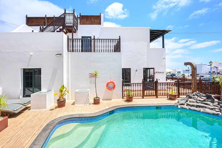Lanzahost Villa Mimosa - La Graciosa