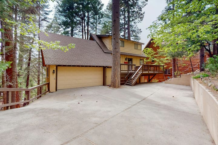 4br With Game Room, Fireplace, & Washer/dryer - Lake Arrowhead, CA