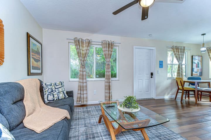 Central Location 10 Mins To Dtsp! Heated Pool, W/d - Pinellas Park, FL