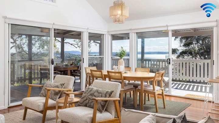 Cabane Sur Mer – Stay 3, Pay 2! - Nelson Bay