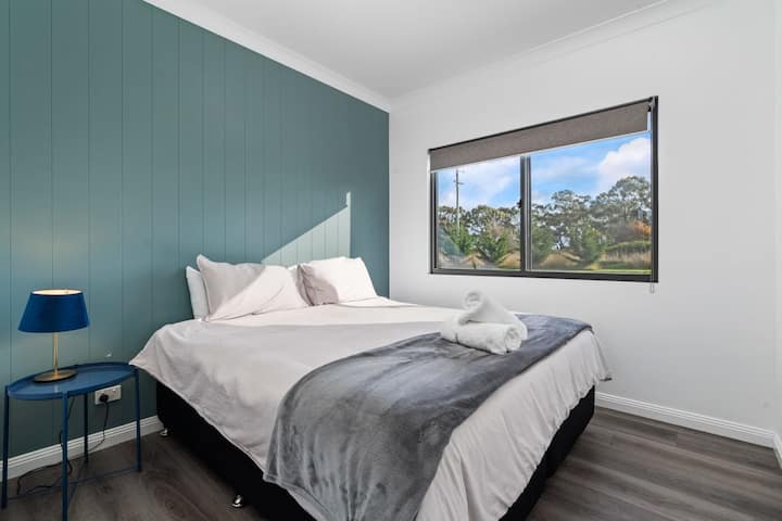 Glenowrie Cottage - 1 King, 2 Singles Near Cadia - Millthorpe