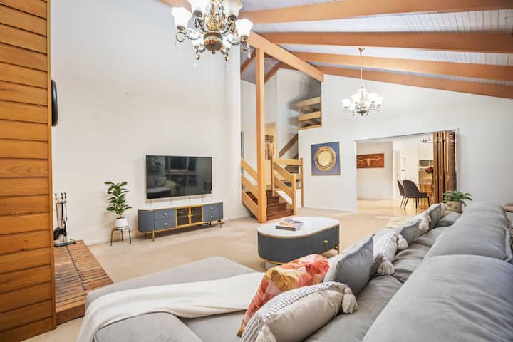 Stayau Stunning 5brm Home Wheelers Hill - Notting Hill