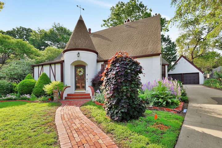 Sleepy Hollow Chateau Near Old Town - 위치토