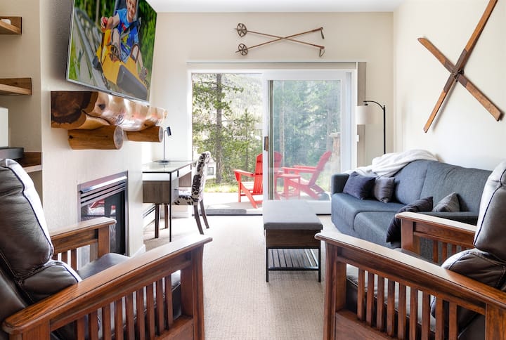 New. Beautiful Condo. Quiet Location. Hot Tub. - Keystone, CO