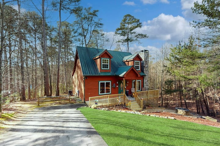 2br Mountainview | Screened Deck | Hot Tub - Sautee Nacoochee, GA
