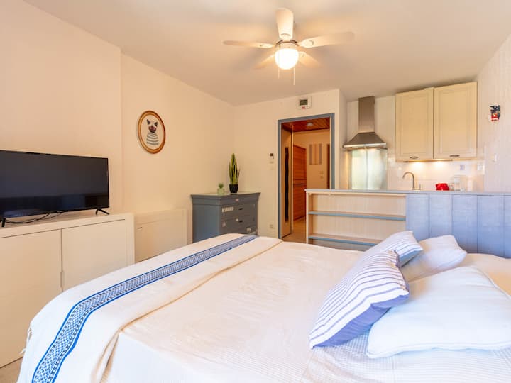 Les Regates By Interhome - Plage de la Capte