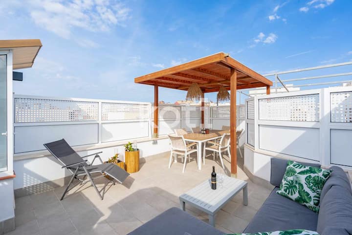 Koti Rentals - ÁTico Palangreros Rooftop Beach - Fuengirola