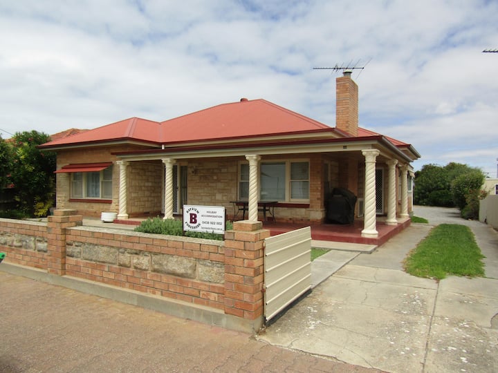 Bayview At Stansbury - Esplanade Position! - Stansbury