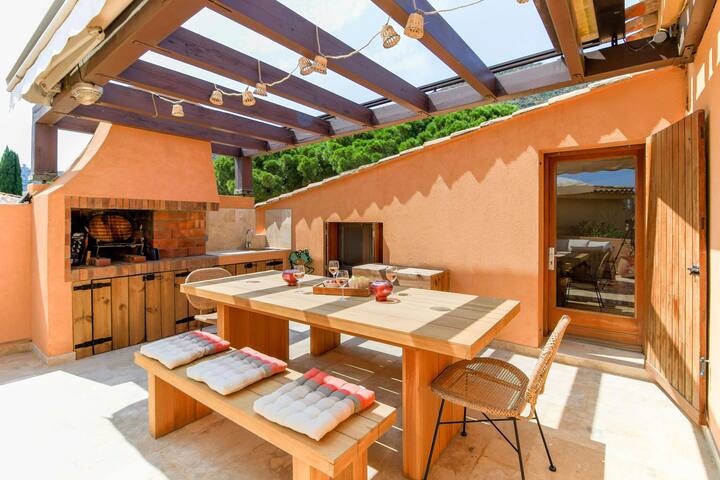 Charmant Duplex à St Clair Pour 6 Par Selectsohome - Le Lavandou