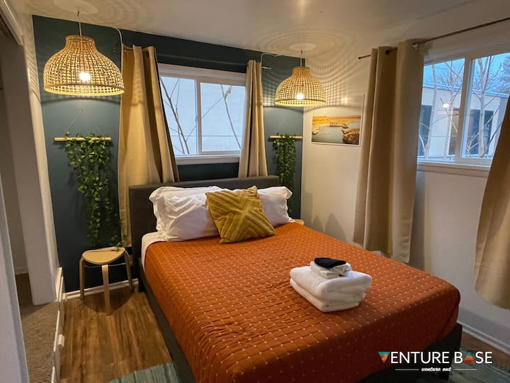 *No Chores* Lake House Escape - Kanab, UT