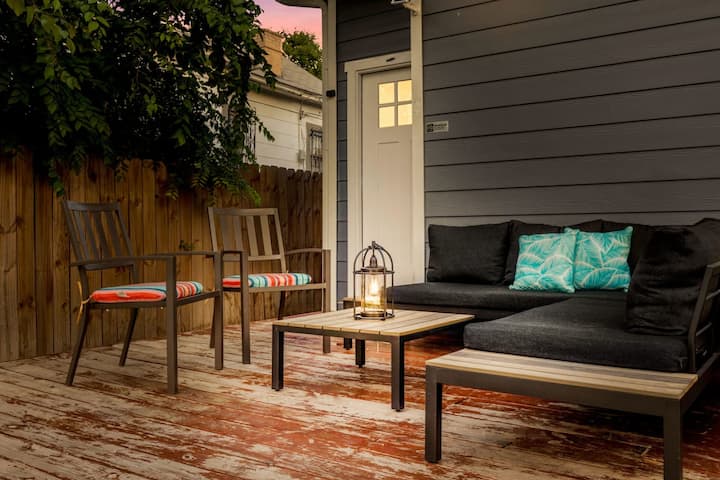 Minutes To Downtown+sleeps 8+king Bed+grill - Hot Wells - San Antonio