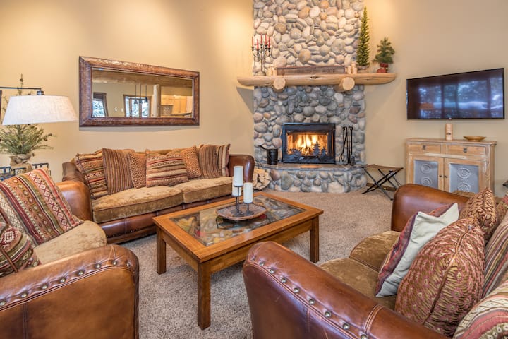 Beautiful 3-bedroom Big Sky Retreat - Big Sky, MT