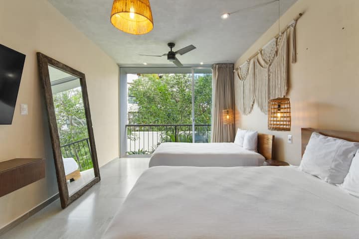 Luxury Poolside Studio | Work-friendly & Relaxing - Tulum