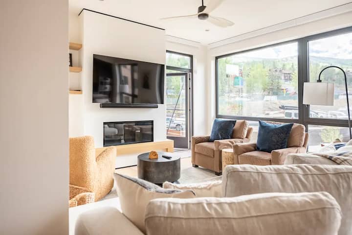 Electric Pass Lodge 209 - Snowmass Village, CO