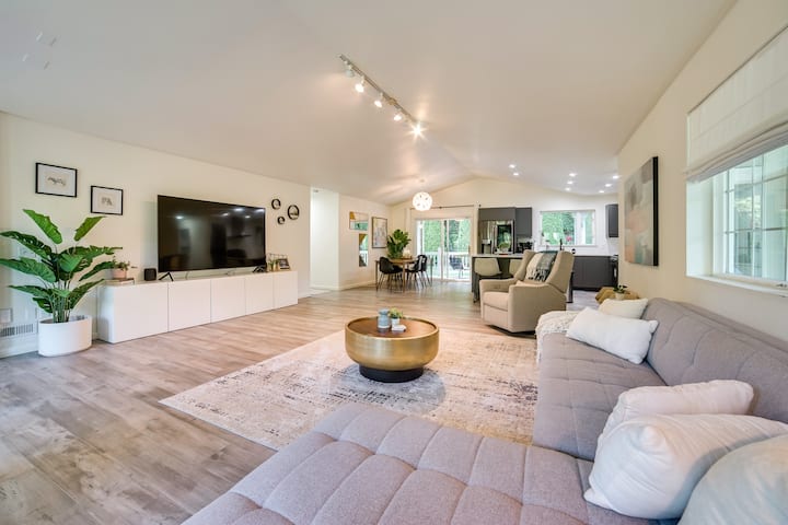 Issaquah Retreat Near Lake Sammamish State Park! - Sammamish, WA
