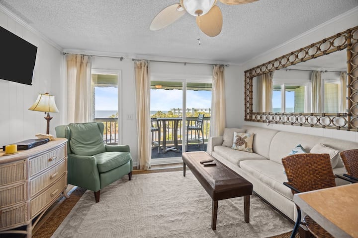 Oceanfront Condo W/pool & Fishing Pier! *Unit 308* - Mount Pleasant, SC