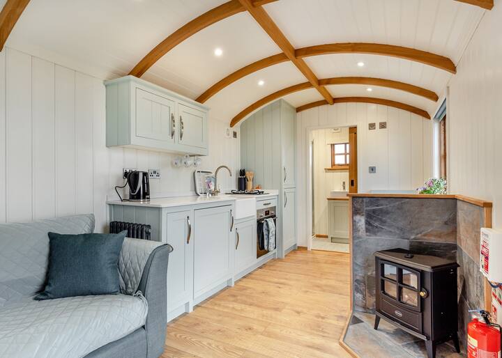 Wheal Shepherd Hut - Porthtowan