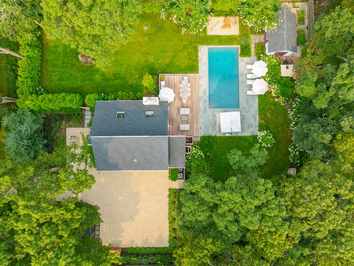 Chic, Modern, & A Walk To Beach! - The Hamptons, NY