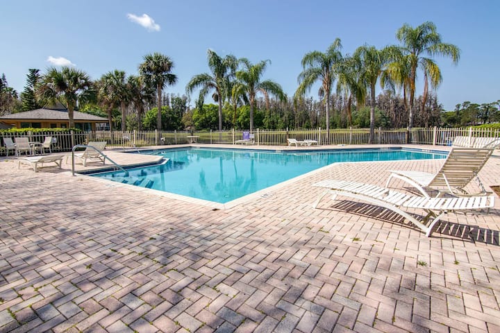 Golf Home |Resort Amenities |Pets Ok |Month Stays - Wesley Chapel, FL