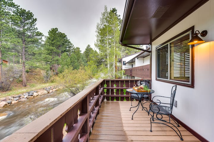 Estes Park Condo Rental: Balcony W/ River Views! - Estes Park, CO