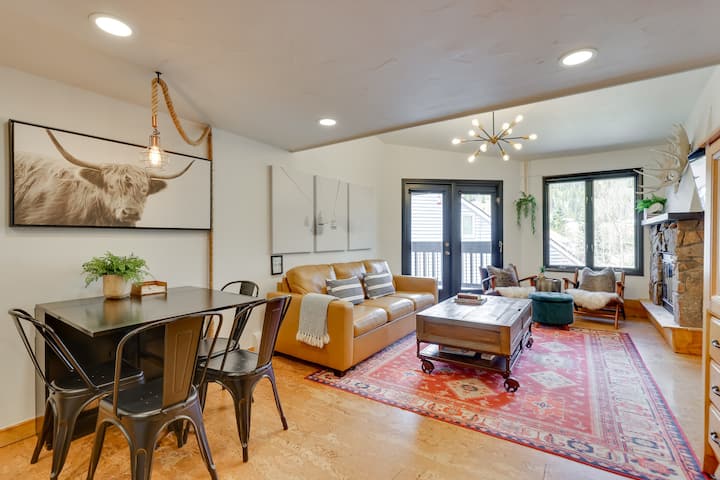Copper Mtn Condo W/ Pool Access: Ski-in/walk-out! - Copper Mountain, CO