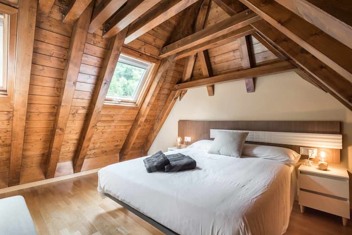 Casa Artiga De Lin By Seamount Rentals - Bagnères-de-Luchon