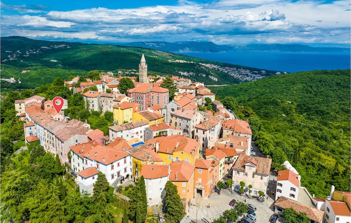 2 Bedroom Awesome Home In Labin - Albona