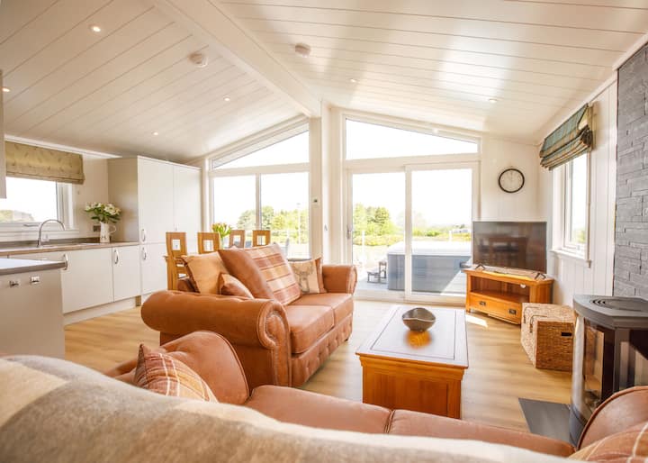 Highland Lodge - Drumcarrow Luxury Lodge - St Andrews