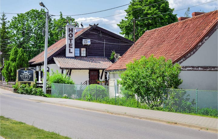 1 Bedroom Amazing Apartment In Rydzewo - Giżycko