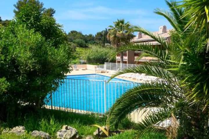 Cosy Duplex Terrasse Piscine Plage à Pied - Le Pradet