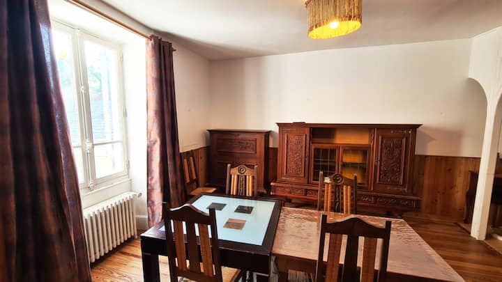 Maison De Ville Spacieuse 3 Chambres Et Cour - Angerville