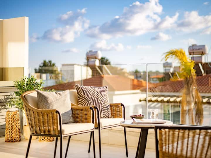 Sanders Olive - Cozy 2-bdr Apt With Shared Pool - Pafos