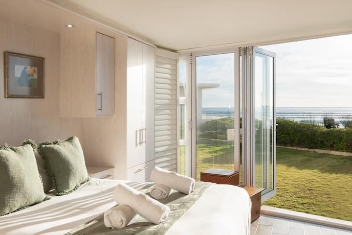 Seaside Serenity With Ocean View - Goodwood