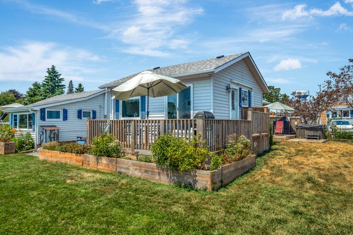 Sandbanks Cottage At The Birch - Prince Edward