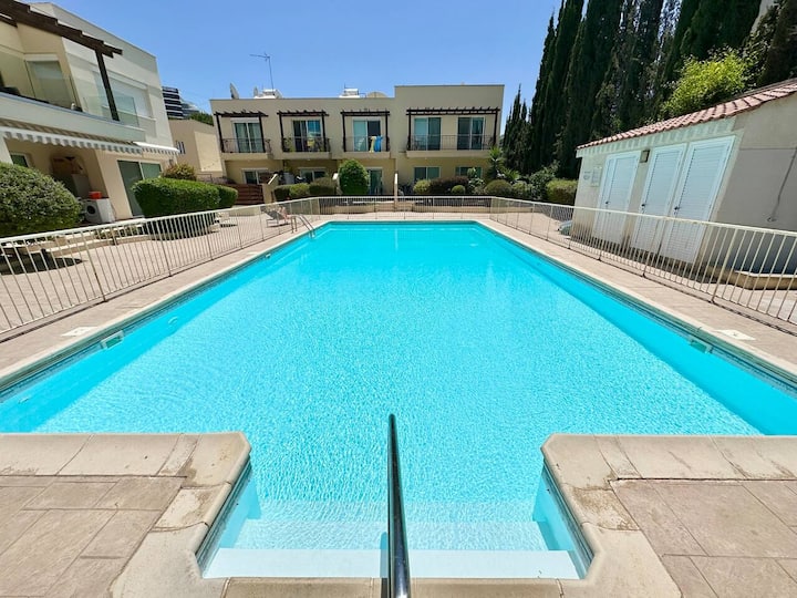 Cydonia Gardens Maisonette With Shared Pool - Chipre