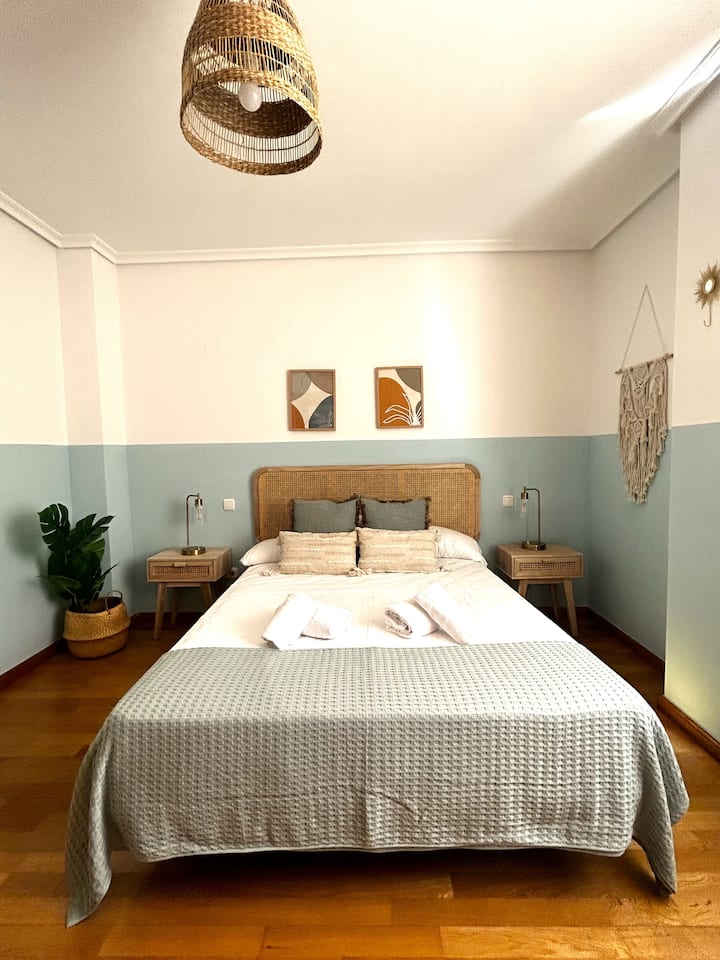 Loira Pignatelli: Piso Céntrico Con Parking - 札拉哥沙