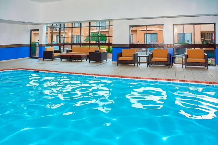 Best Value,quality Stay! Pets Allowed, Indoor Pool - Lake Orion, MI