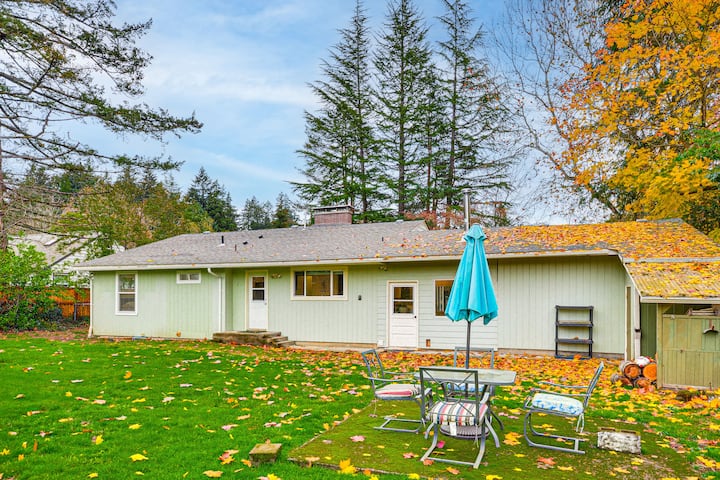 Modern Home W/ Spacious Yard In Beaverton! - Beaverton, OR