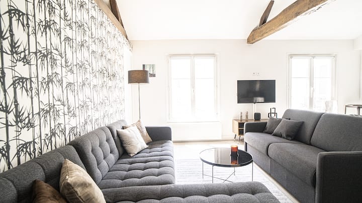 Confortable Et Lumineux De 50 M² à Paris 10ème. - Paris