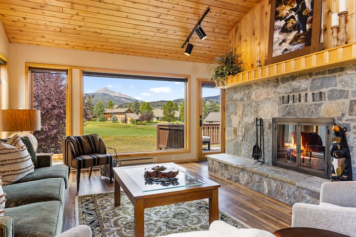 Lone Peak Lookout L Big Sky Golf Course - Big Sky, MT