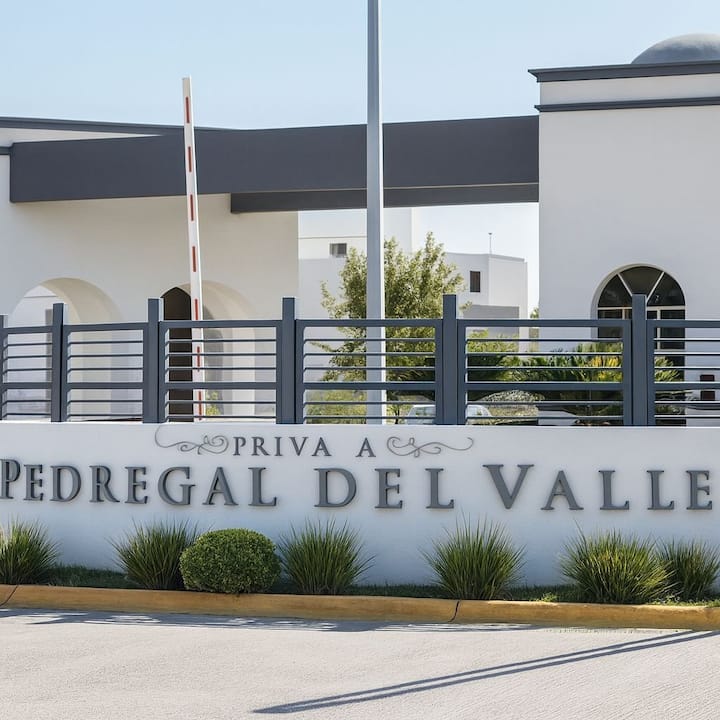 Pa Casa 3 Recamaras, 6 Camas, Aeropuerto Mty - Jalisco